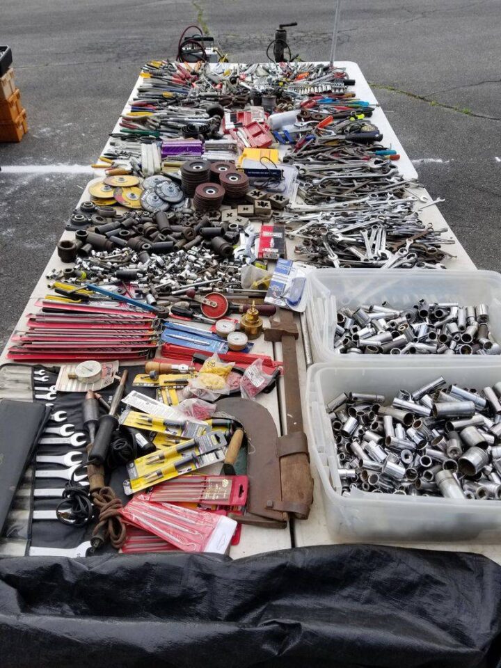 7 Virginia Flea Markets Filled with Antiques, Tools, and Locally Made Items