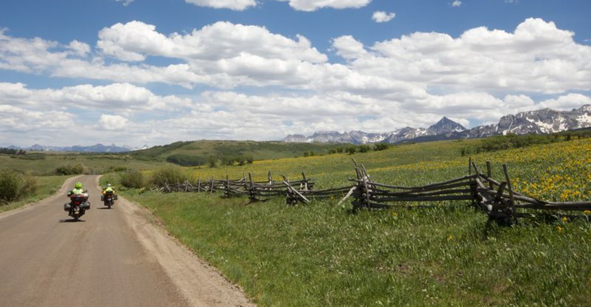9 Quiet Colorado Backroads I Followed on a Whim and Still Think About Today
