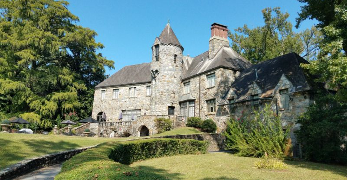 A little-known castle in Arkansas that’s far more impressive than expected