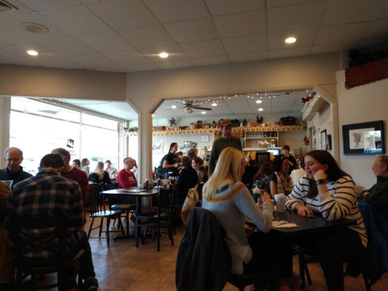 The most old-fashioned cafeteria-style restaurant in every state