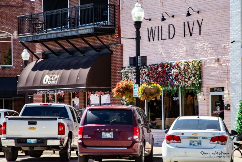 East of Tulsa and near gentle forest trails is a community with diners ...