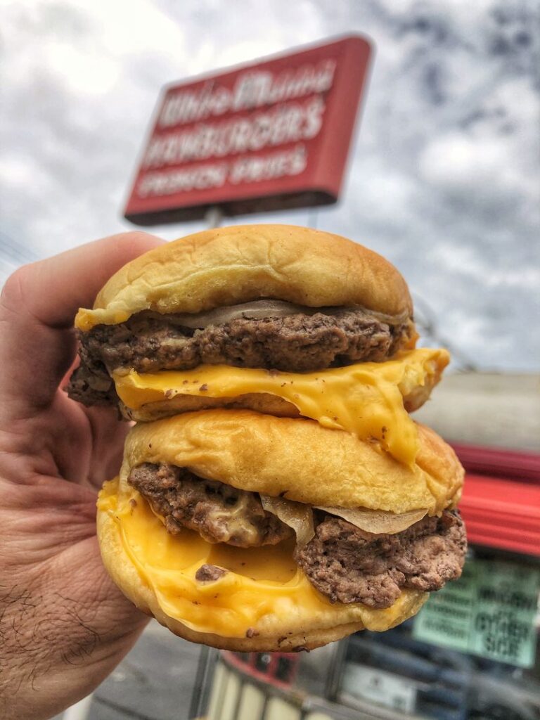 These 14 New Jersey Drive-Ins Still Make Cheeseburgers the Old Way