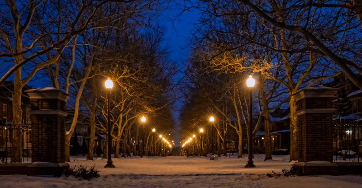 14 Michigan towns people enjoy visiting on winter days