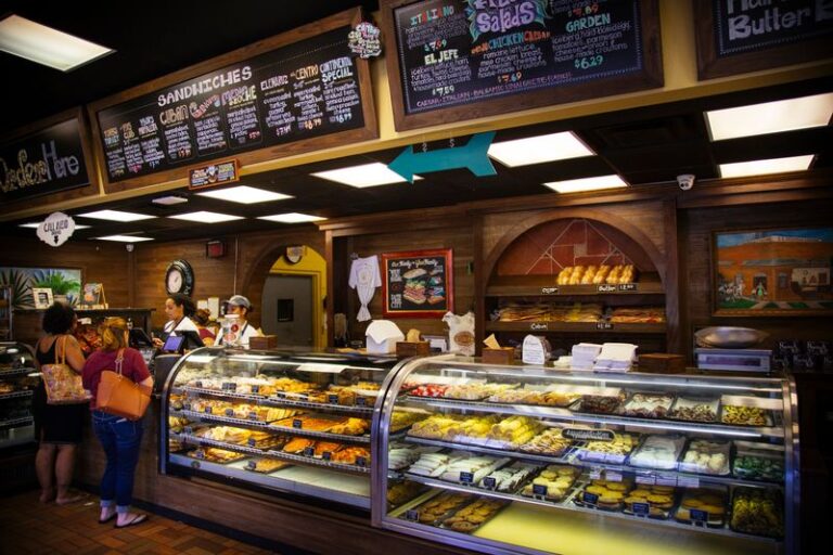 15 Florida bakeries locals hope never get too crowded