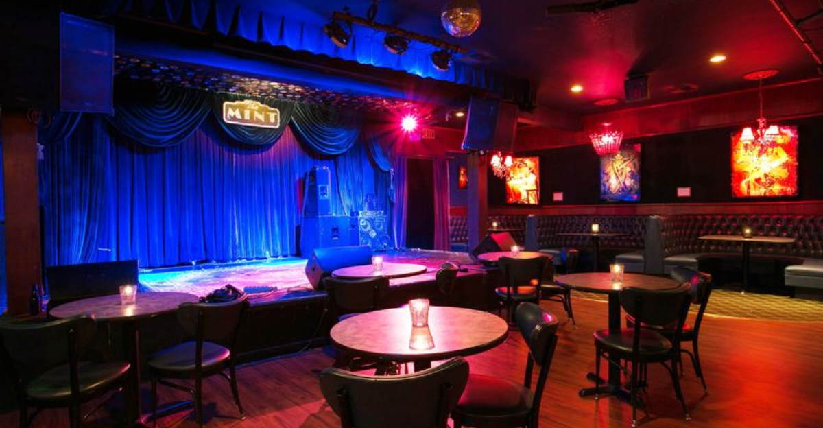 16 of the Best Karaoke Bars Across the U.S.