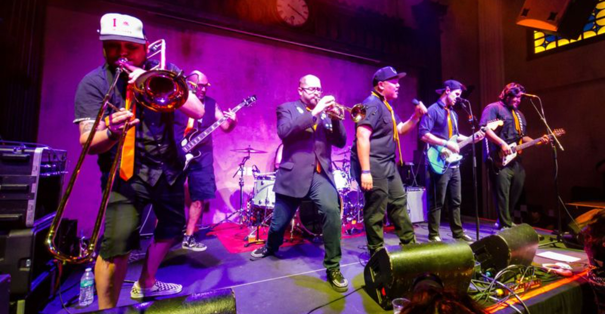 17 blues clubs across America where you can hear live music every night