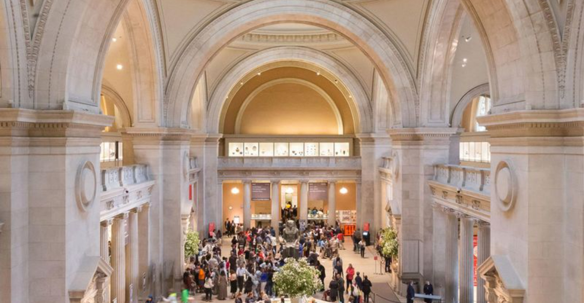 9 Things Museum Docents Notice About Visitors