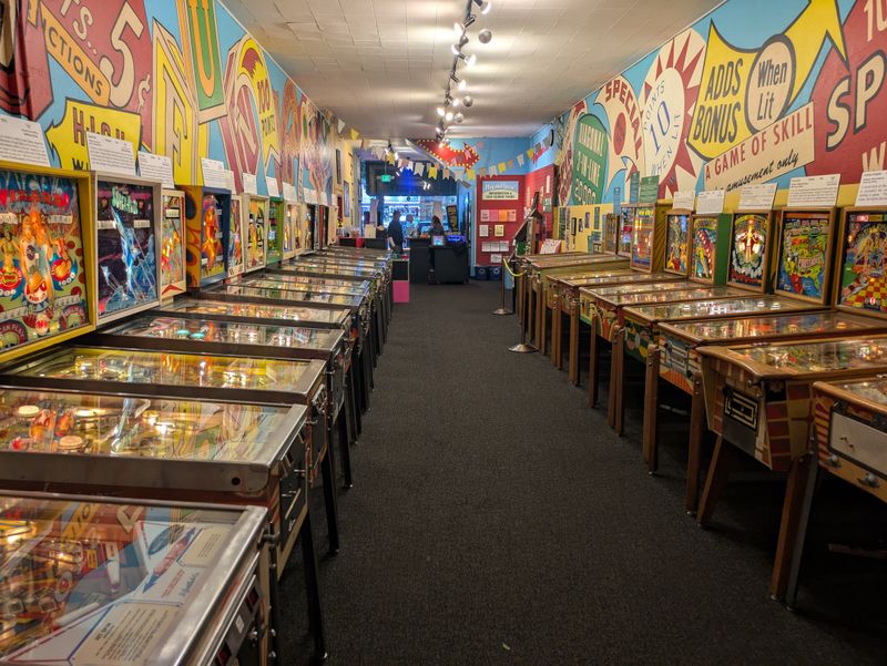 14 Vintage Arcades and Pinball Halls Still Operating in America