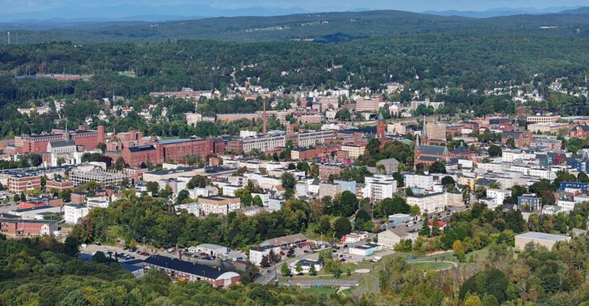 Historic Textile Mill Towns in New England That Have Reinvented Themselves