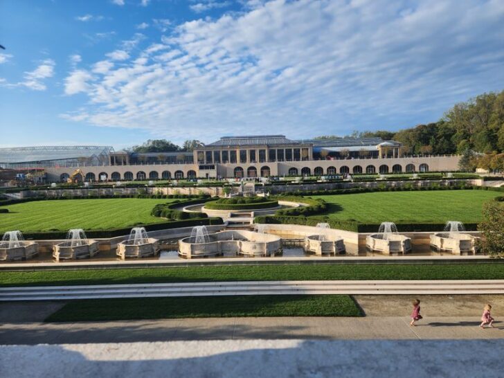 Pennsylvania is home to America’s grandest garden with 10,000 plant ...