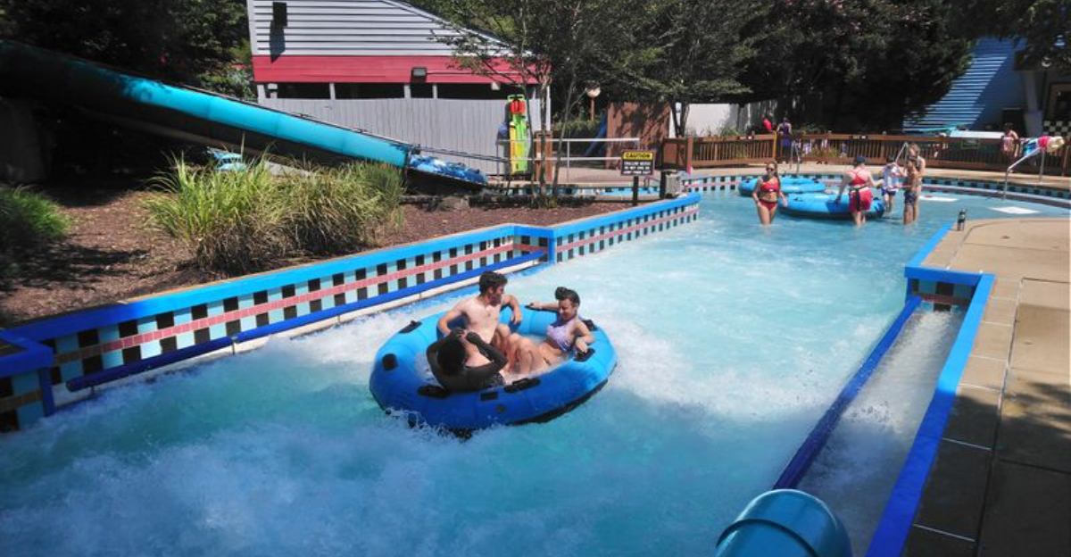 The Best Lazy Rivers at Water Parks Across the United States