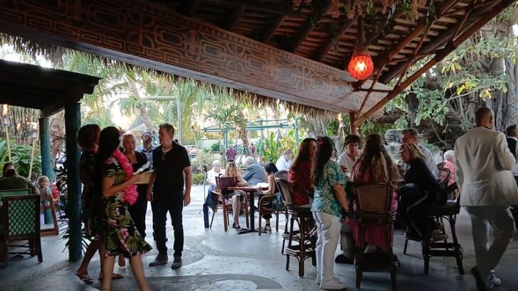 This old-school Polynesian tiki bar has been pouring drinks in Florida ...