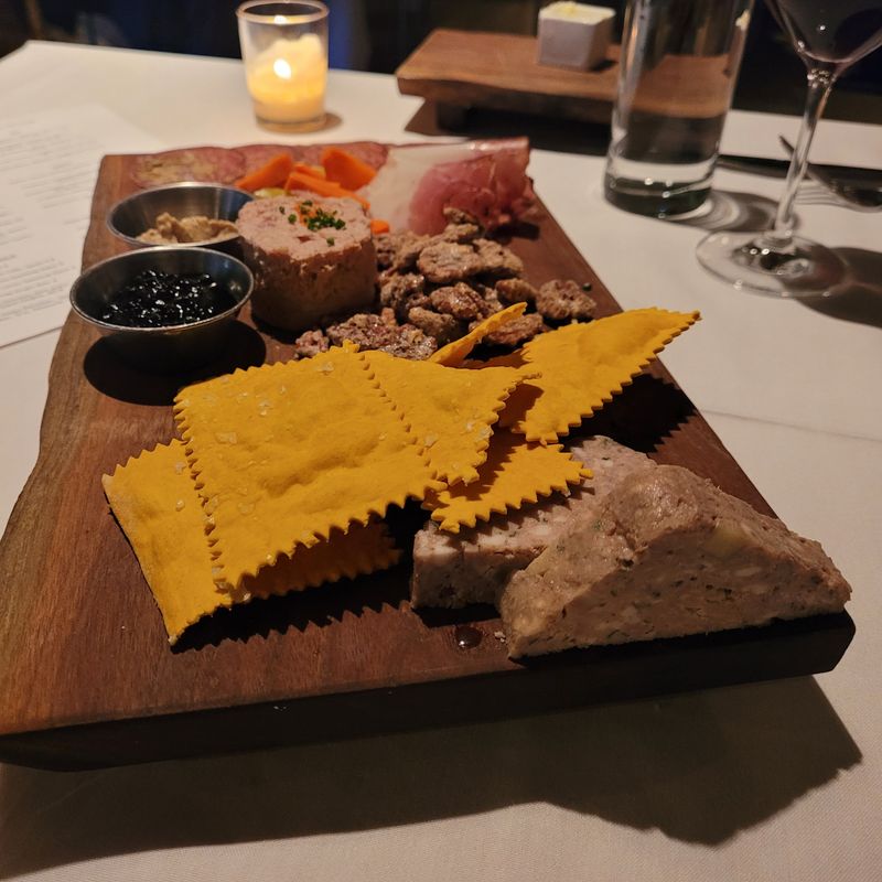 This Unassuming Nebraska Restaurant Is Known for craft cocktail offerings