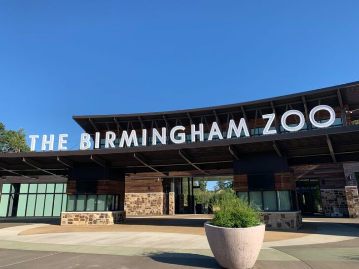 The best zoo, wildlife park, or animal sanctuary in every state