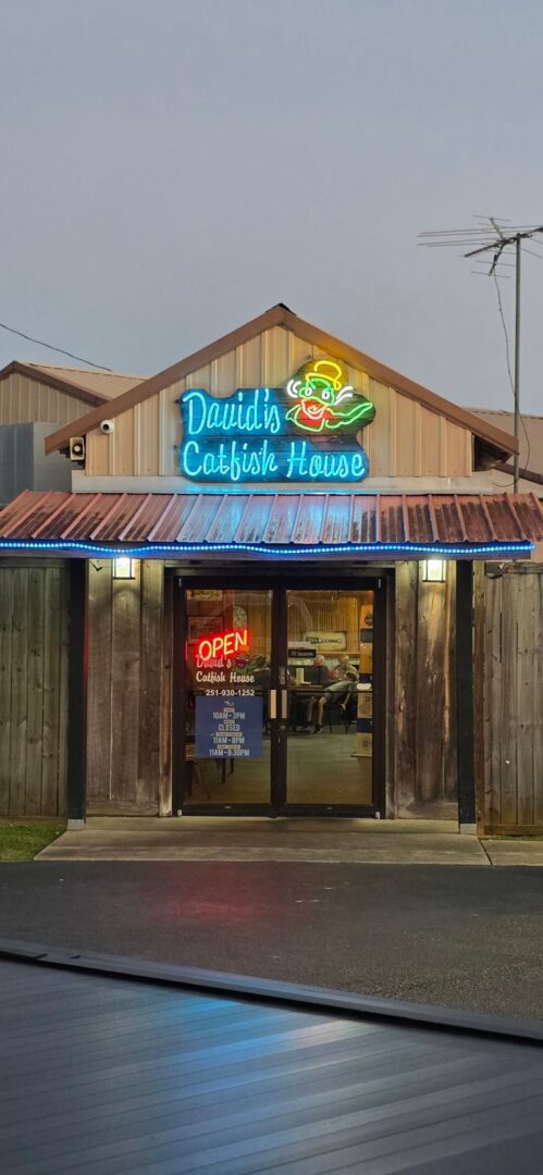 This Alabama chain has built a reputation on fresh catfish served ...