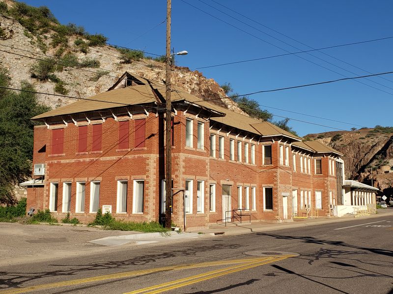 This tiny Arizona town has quietly become one of America’s most laid ...