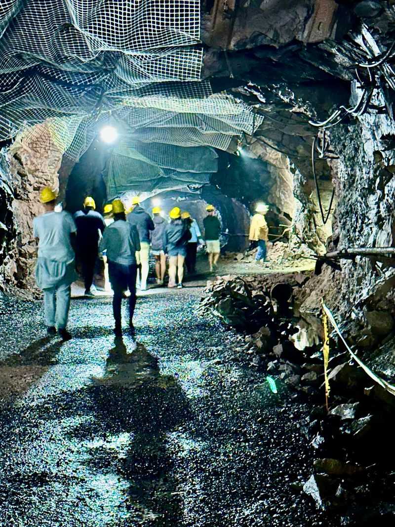 This Michigan mine lets you descend 400 feet underground to see solid ...