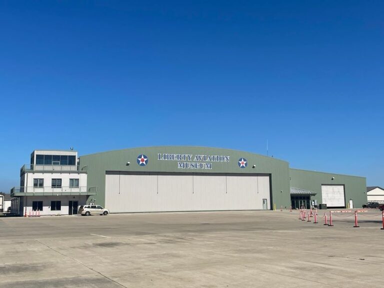 10 Aviation Museums In Ohio That Make A Day Trip Feel Bigger Than Just ...