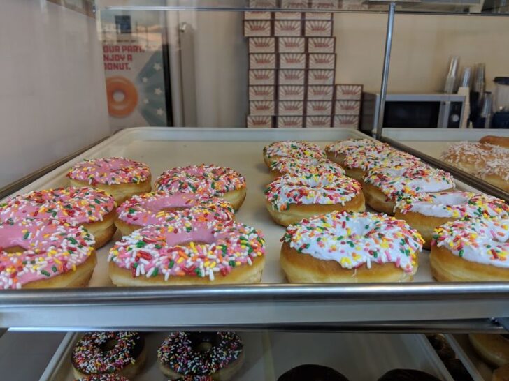 10 Hidden Donut Shops in Georgia That Outshine Big Chains