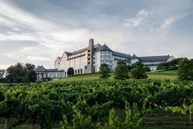 14 Budget-Friendly Weekend Getaways in North Carolina That Feel Like a ...