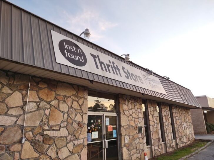 10 Hidden Thrift Stores In Georgia That Feel Like Treasure Chests In ...