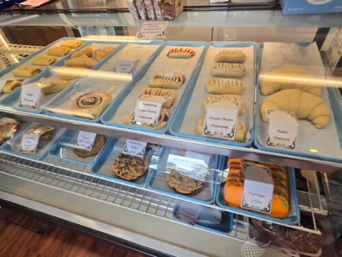 11 North Carolina Lemon Bar Spots Dessert Lovers Need To Know About