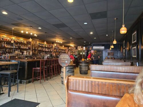 The Family-Friendly Ohio Restaurant Known For Authentic Greek Flavors